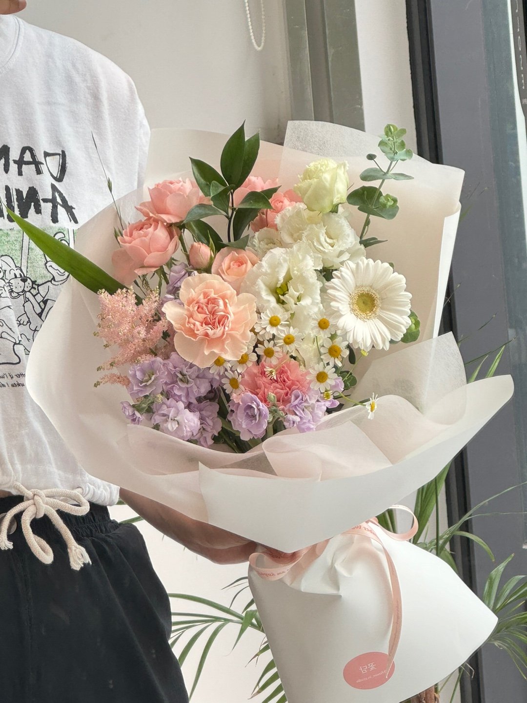 M사이즈 믹스 꽃다발 핑크엘로우 화이트 장미리시안셔스거베라카네이션 등 배민 장보기∙쇼핑