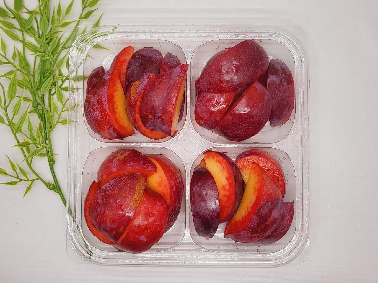 품종홍로센 빨간 빛깔 자두컷팅전 400g 배민 장보기∙쇼핑