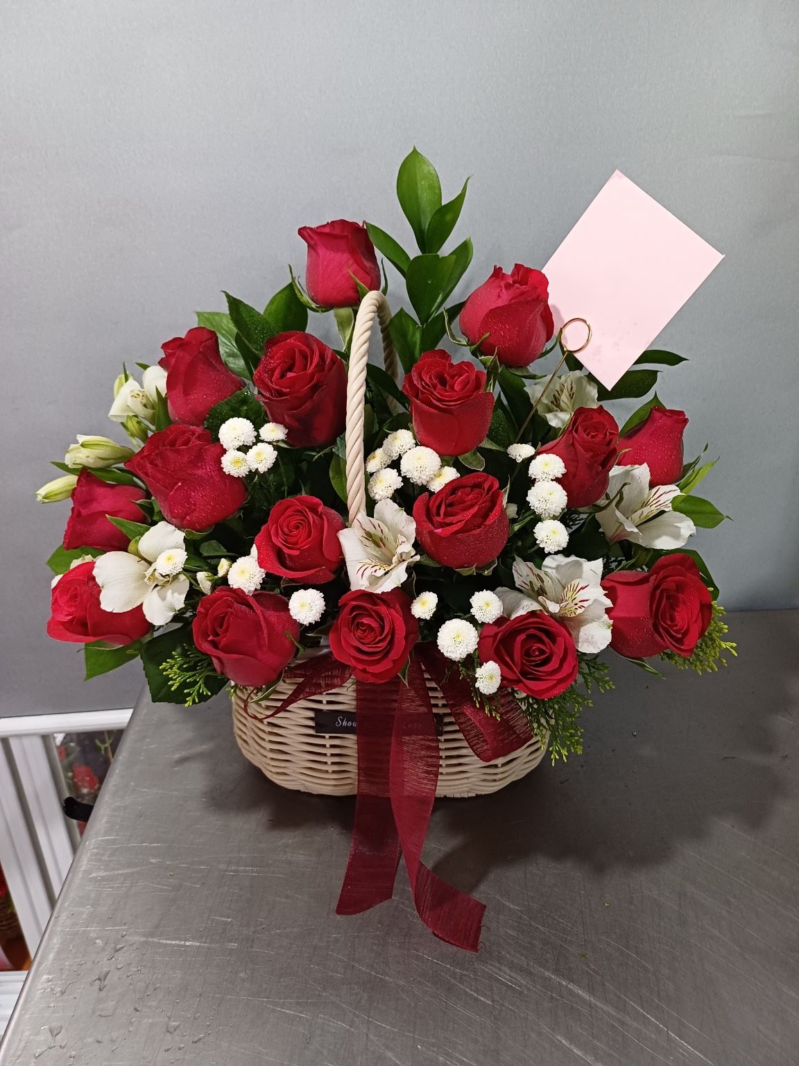 축하의 마음을 그대에게 꽃바구니 배민 장보기∙쇼핑