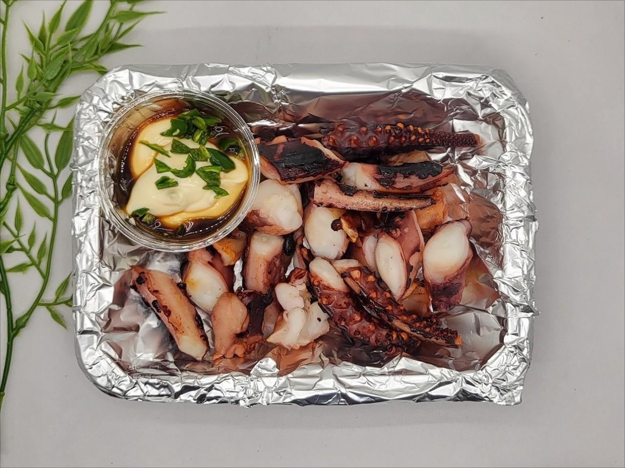 맥주를 부르는맛 가문어 통족구이청양마요 소스굽기전 약 220g 배민 장보기∙쇼핑