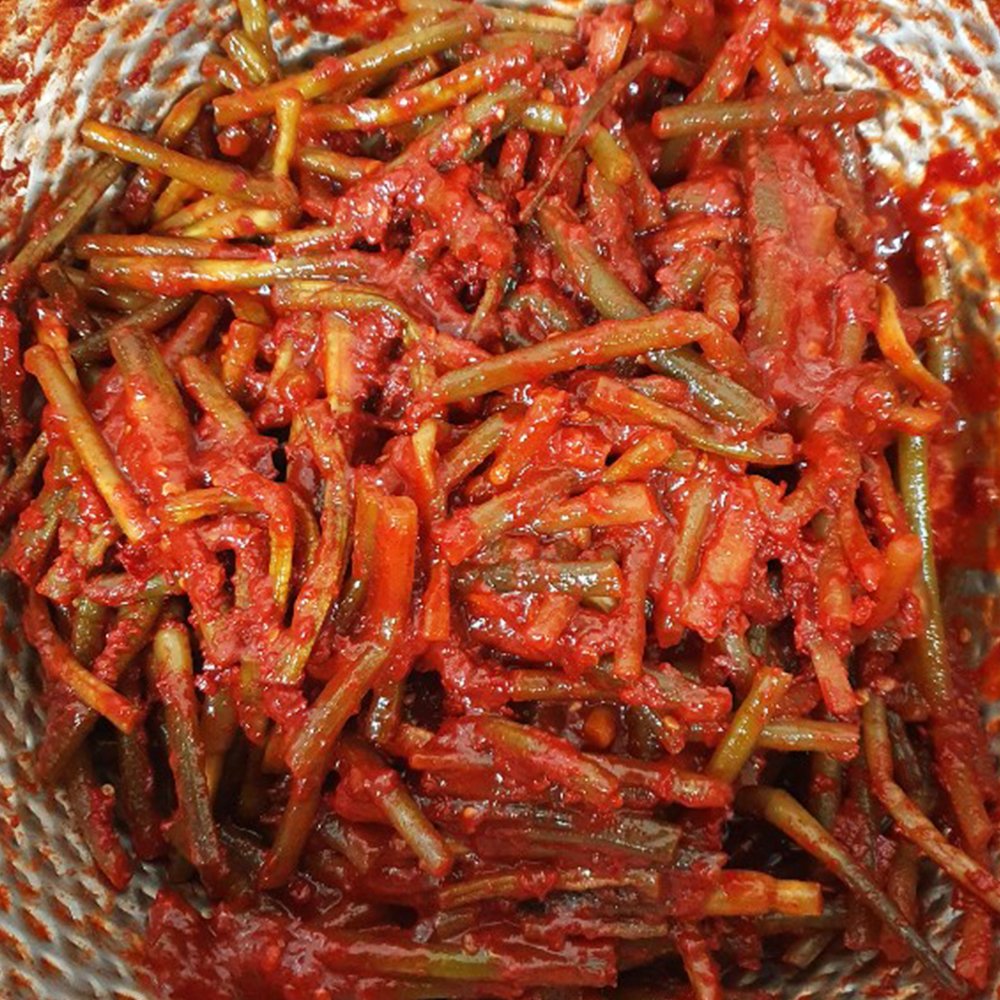 맛있는 식감 마늘쫑무침 200g 화곡 부부반찬 배민 장보기∙쇼핑