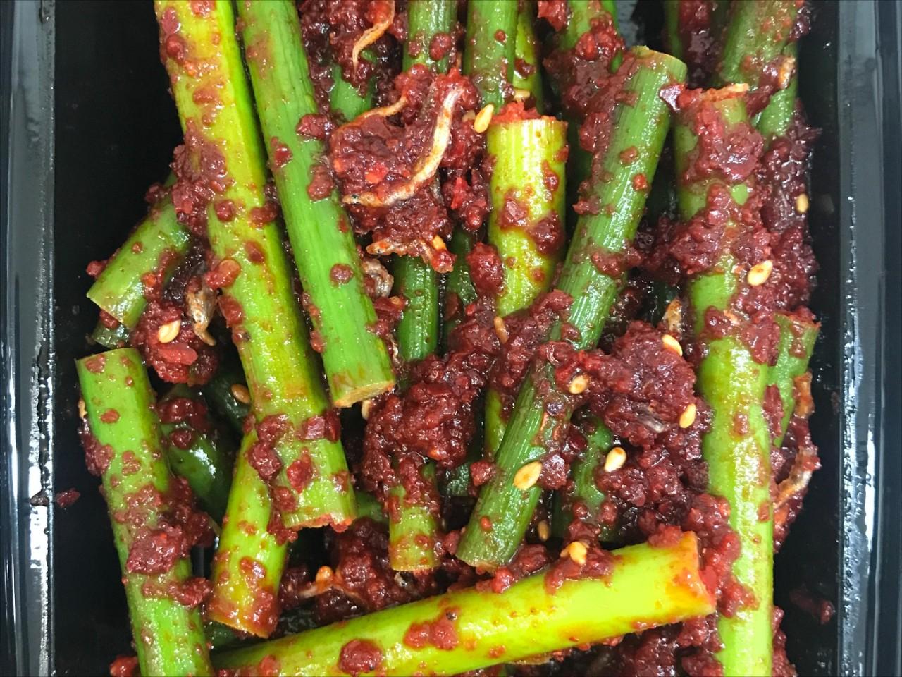 마늘쫑 멸치무침 1팩 배민 장보기∙쇼핑
