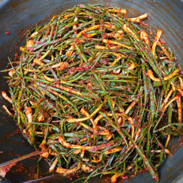 맛있게 알싸한맛 파김치 400g 수암 예전두부 배민 장보기∙쇼핑