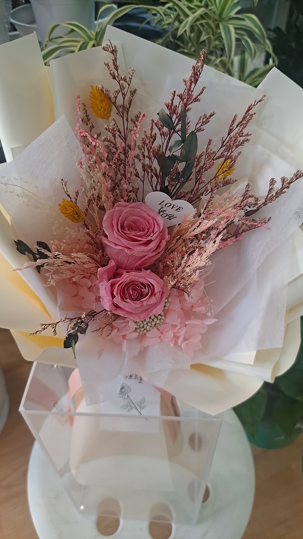 꽃다발 장미두송이핑크 프리저브드 배민 장보기∙쇼핑