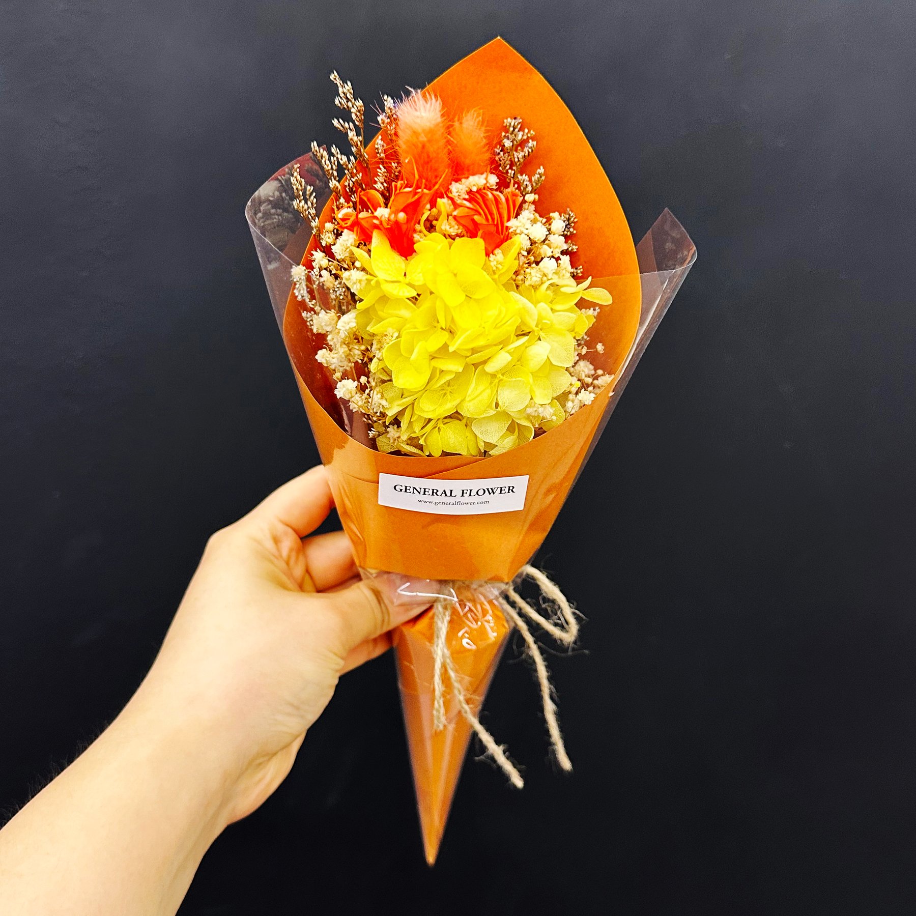프리져브드 수국 콘다발 옐로우and오렌지 쇼핑백포함 배민 장보기∙쇼핑